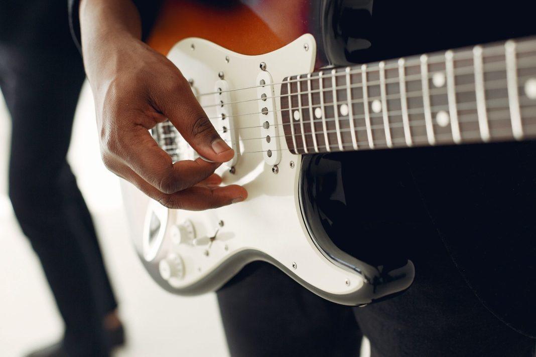 DIY Guide: How to Build Your Own Guitar | GMI - Guitar & Music ...